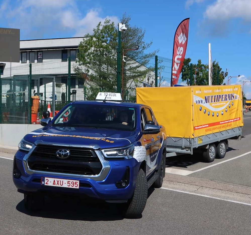 Opleiding voor rijbewijs BE en code 96 aanhangwagen +750kg in Brussel