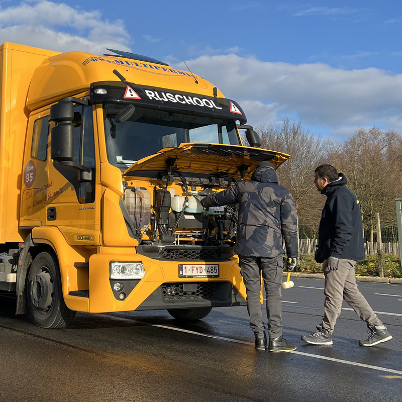 Pack théorie + pratique pour le permis C avec CAP à Bruxelles